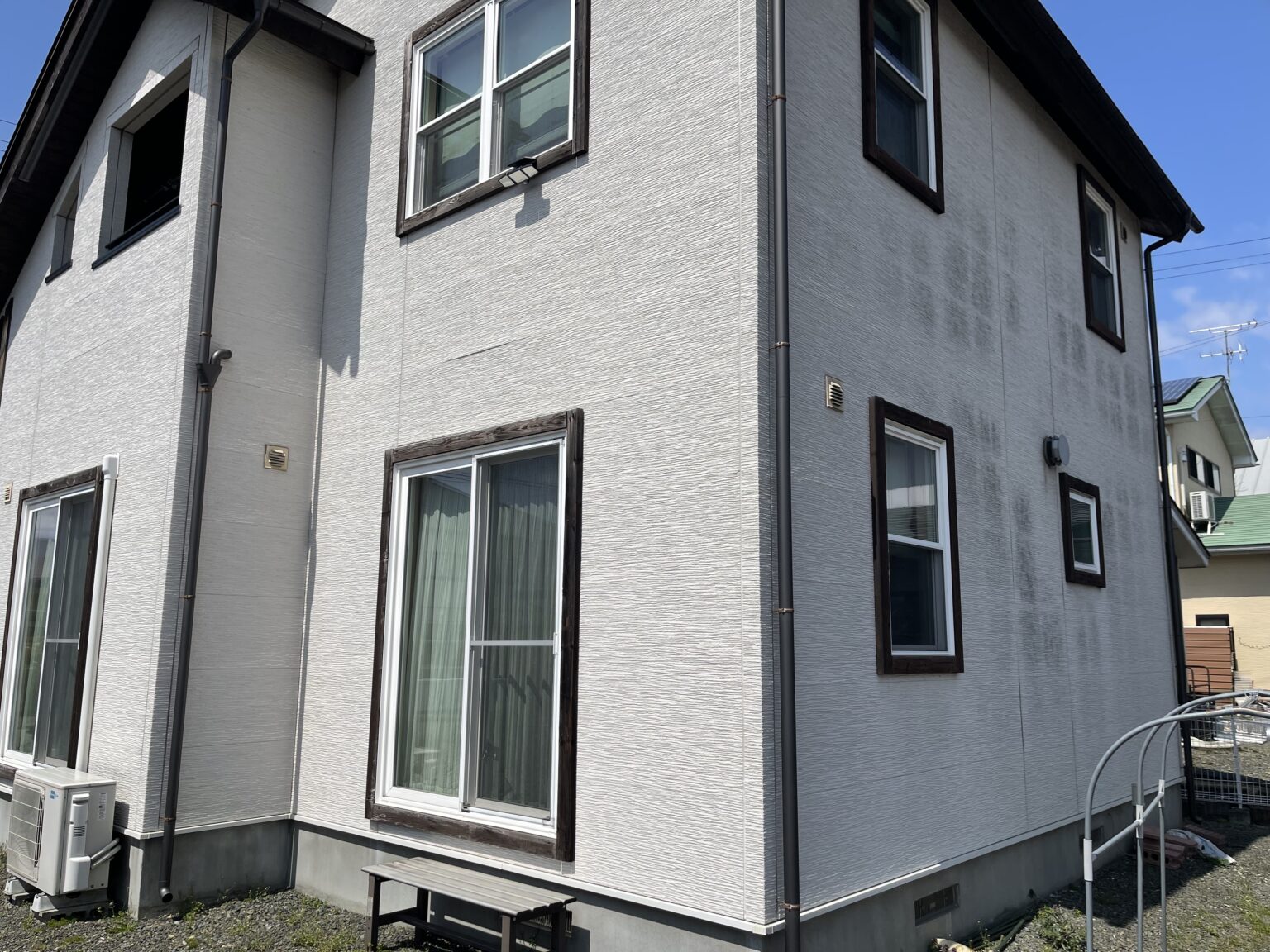 紫波町外壁補修工事 | 盛岡市のリフォームはSRサービス：施工例・価格公開中